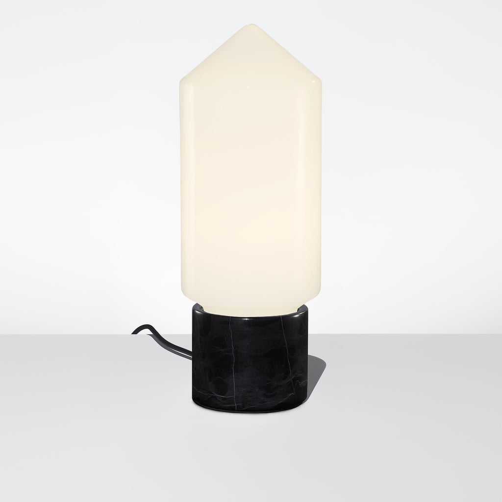 Dart Petite Opalia Table Lamp – Niche
